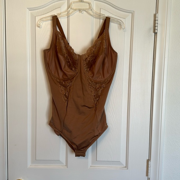 Maidenform | Intimates & Sleepwear | Maidenform Body Shaper | Poshmark